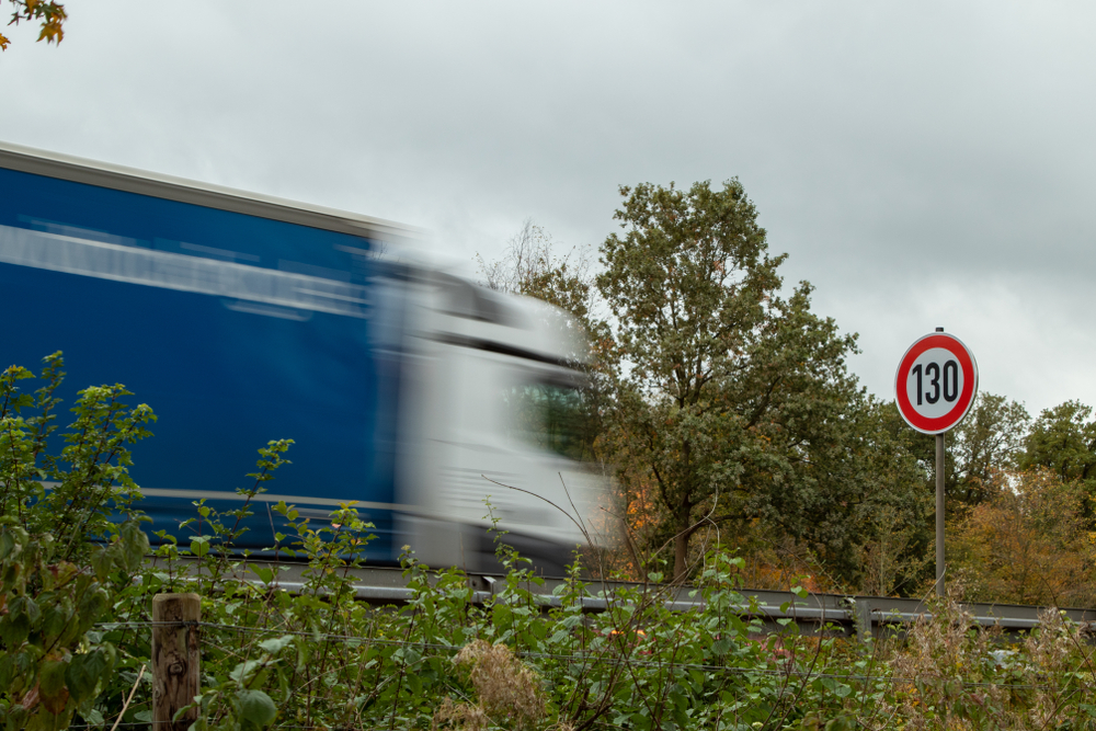 Unterschreitung der Richtgeschwindigkeit: Strafen
